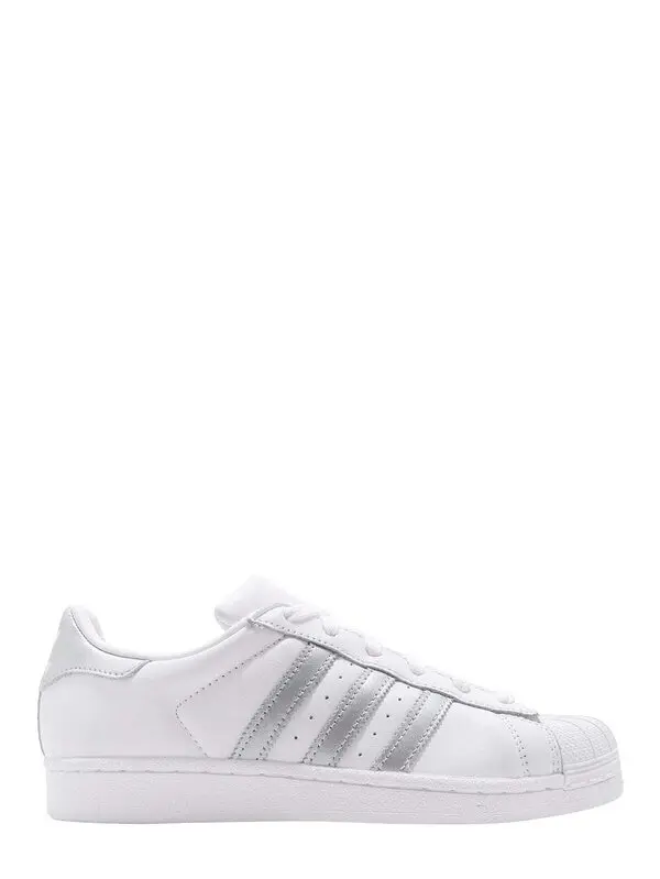 Adidas Superstar Sneakers - White