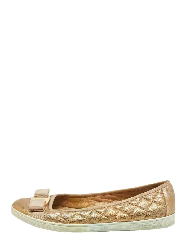 FERRAGAMO Varina Quilted Ballet Flats - Gold