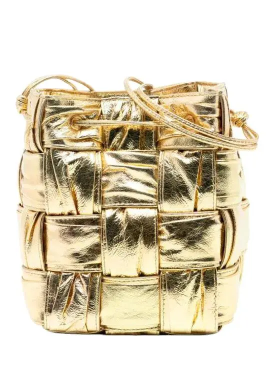 Bottega Veneta Metallic Nappa Maxi Intrecciato Cassette Bucket Bag - Gold