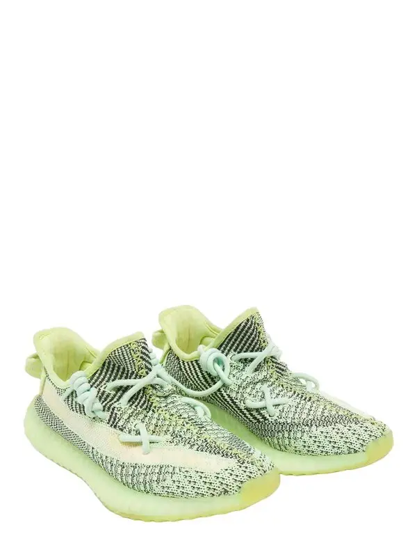 Yeezy Boost 350 V2 Sneakers - Green