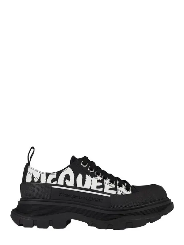 Alexander McQueen Tread Slick Low Top Sneakers - Black