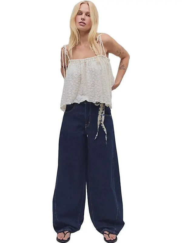LEVI'S Super Baggy Barrel Jeans - Shaded View