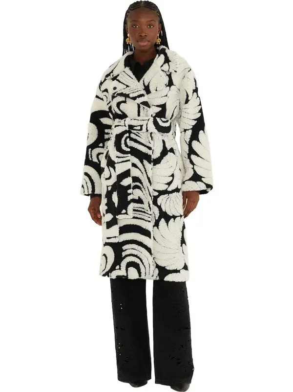 Farm Rio Printed Fleece Coat - Copabanana Graphic Hearts Black