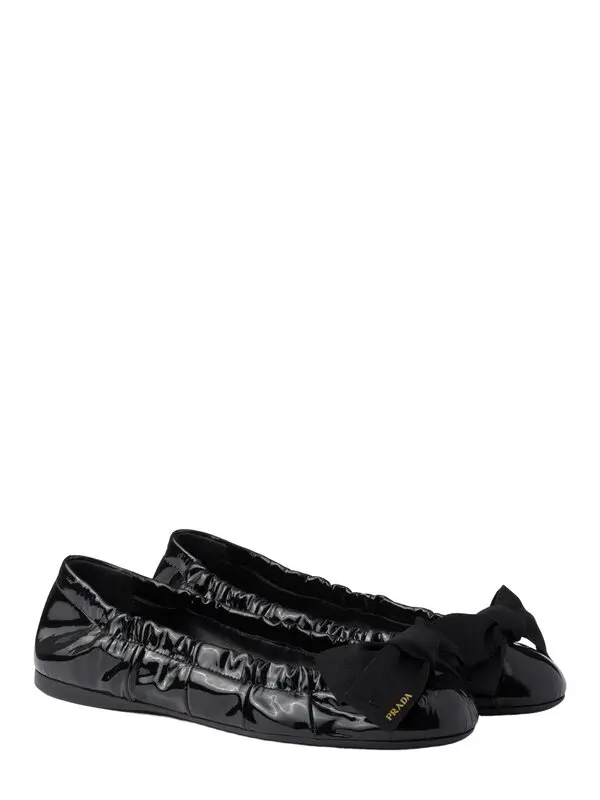 Prada Patent Leather Ballerinas With Bow - Black