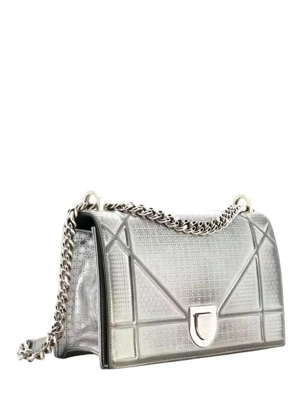 Dior Diorama Flap Bag Cannage Embossed Calfskin Medium - Silver