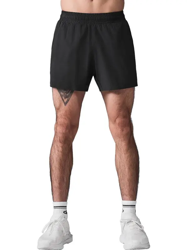Alo Yoga Adapt 5" Running Short - Black