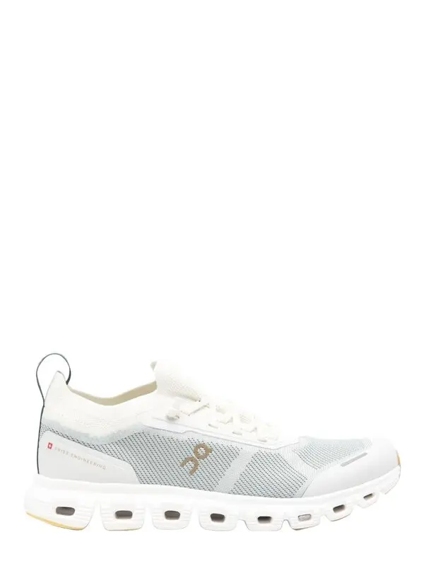On Cloud 6 Versa Sneakers - White