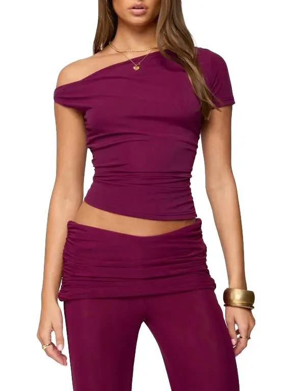 EDIKTED Halli Twist One-shoulder Top - Burgundy