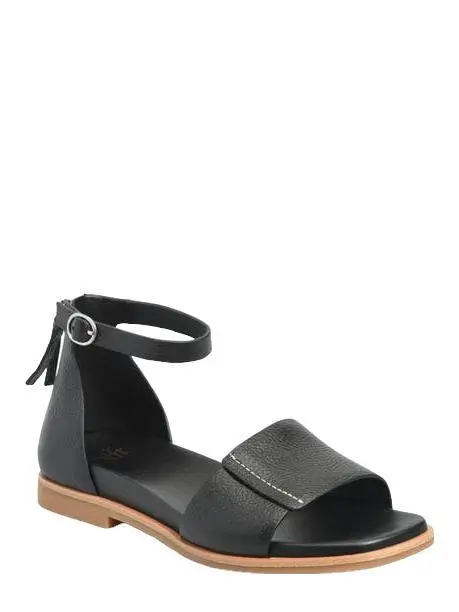 SOFFT Reyna Ankle Strap Sandal - Black