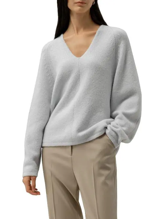 Lilysilk Bouclé Knit Silk-cashmere V-neck Sweater - Ice