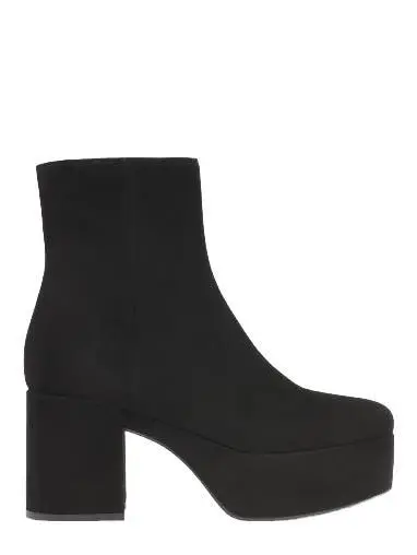GIANVITO ROSSI Sally Booties - Black Suede