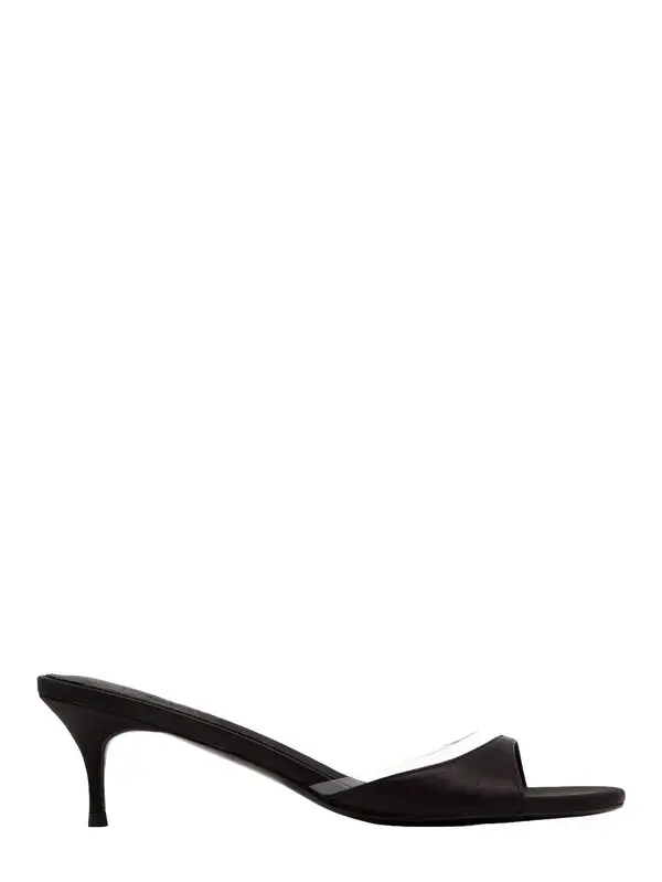 Femme La Capri Pointed-toe Sandals - Black