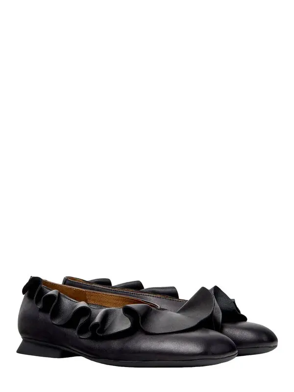 Camper Casi Myra Ruffle Flat - Black