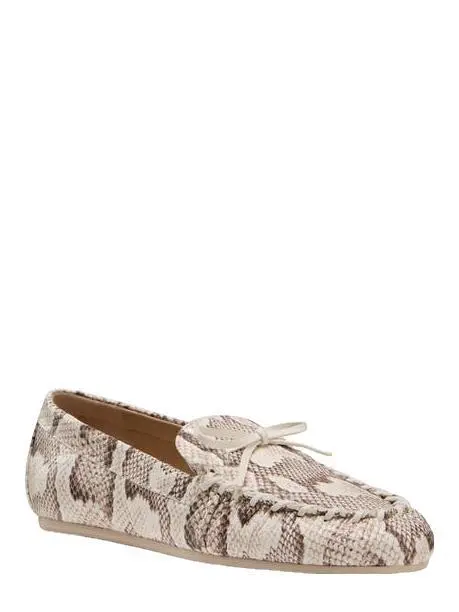 STUART WEITZMAN Britt Bow Loafer - Cream.