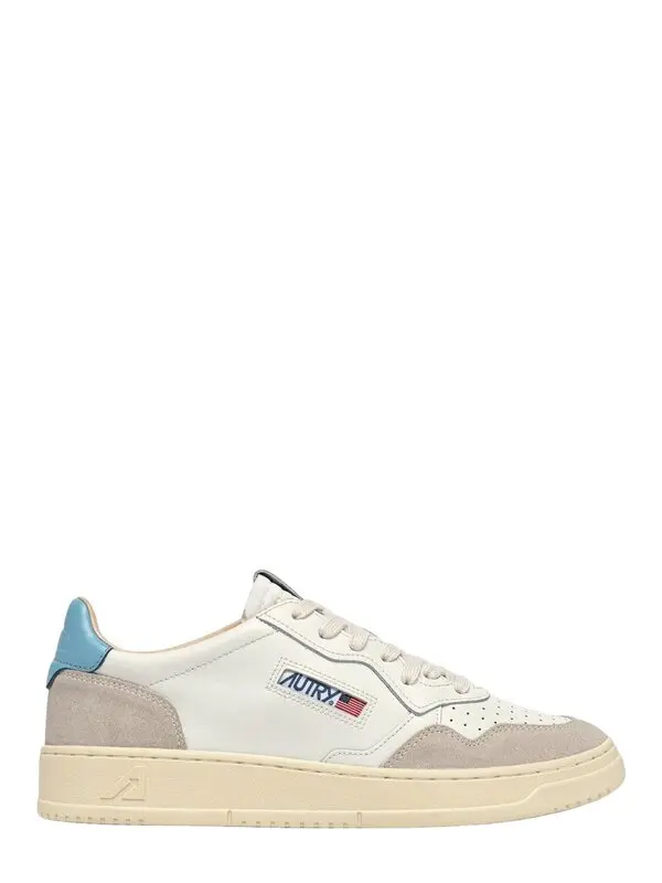 AUTRY Medialist Low Leather Sneakers - Sky Blue