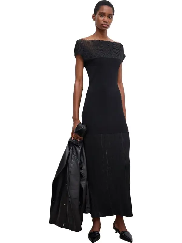 HOUSE OF DAGMAR Contrast Knit Maxi Dress - Black