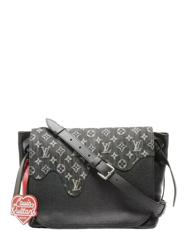 LOUIS VUITTON X Nigo 2021-2025 Besace Tokyo Monogram Shoulder Bag - Black
