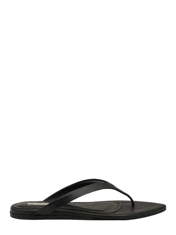 AMI Paris Pointed-toe Flat Sandals - Black