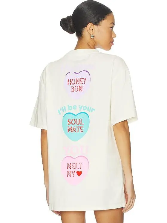 PHILCOS Sweethearts Hey There Tee - Cream Pigment
