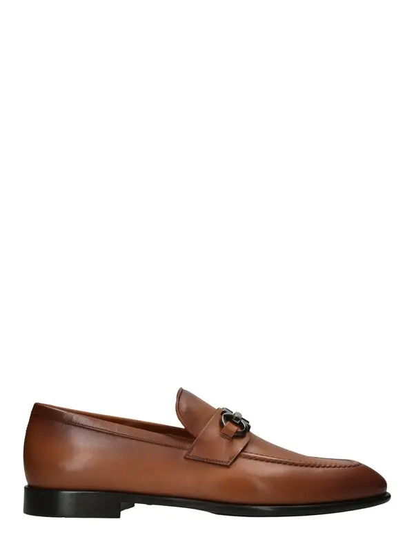 FERRAGAMO Leather Foster Gancho Loafers - Beige
