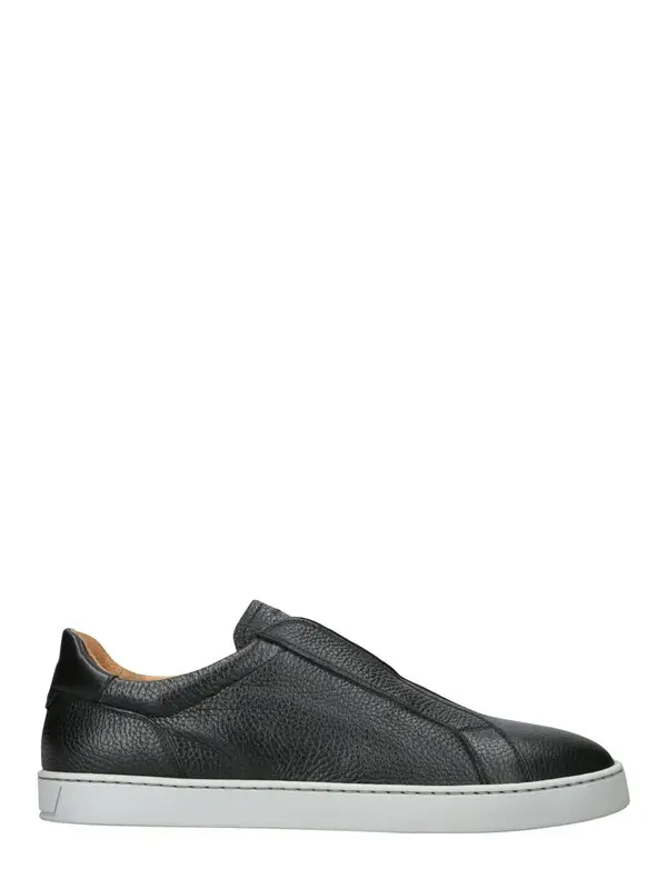 Magnanni Leather Slip-on Sneakers - Black