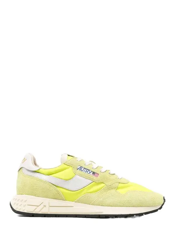 AUTRY Logo Patch Sneakers - Yellow