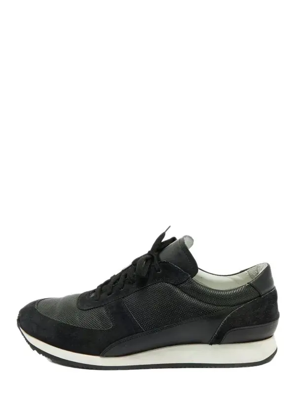 COMMON PROJECTS Leather Sneakers - Black