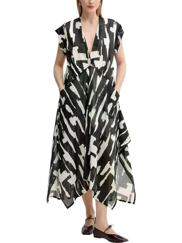 MMC STUDIO Graphic Print V-neck Dress - Black