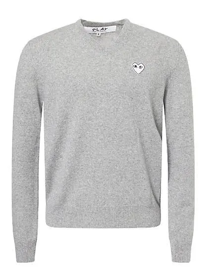 Play Comme Des Garcon Heart-embroidered Knitted Wool Jumper - Light Grey
