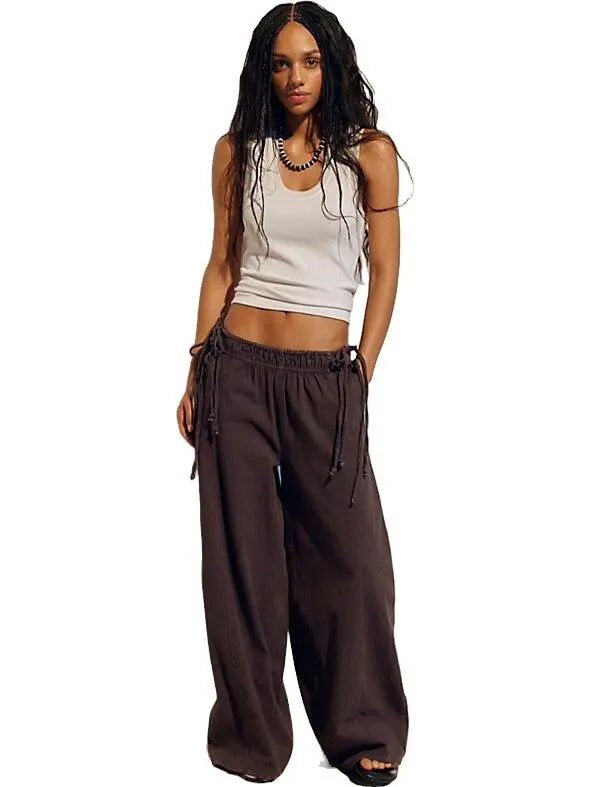 Free People Low-rise Wide-leg Pants - Fudge