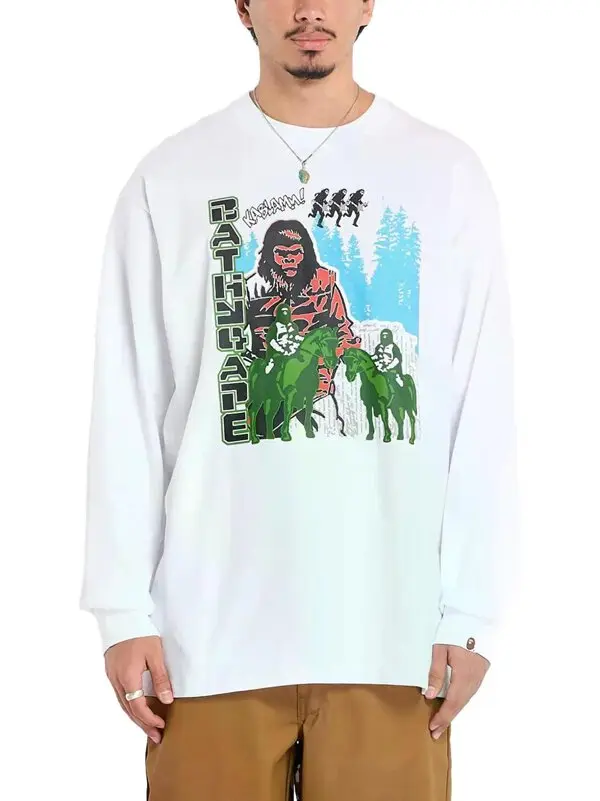 A BATHING APE Apple Graphic-print Long-sleeved T-shirt - White