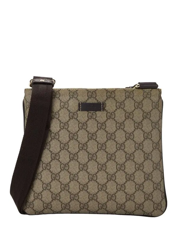 Gucci Gg Supreme Flap Messenger - Brown