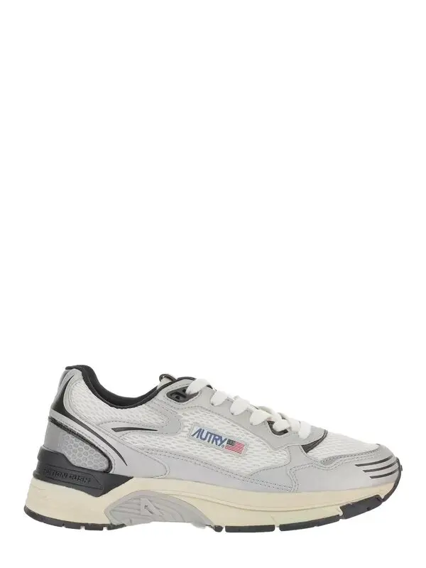 AUTRY Hyperway Logo-patch Sneakers - White
