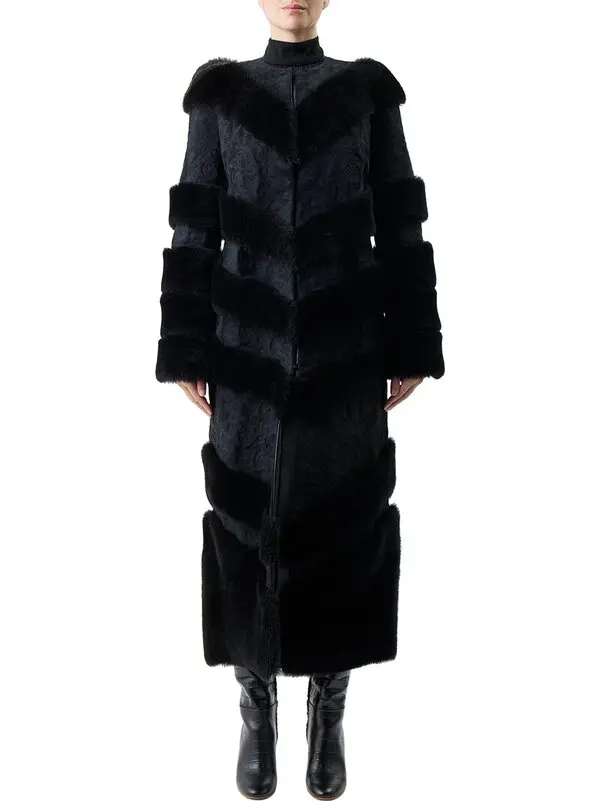 Gabriela Hearst Hugh Embroidered Shearling Coat - Black