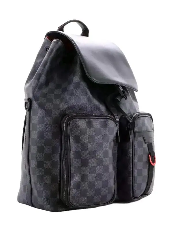 LOUIS VUITTON Utility Damier Graphite Backpack - Black