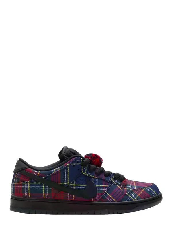 Nike Sb Dunk Low Tartan Pompom Low-top Sneakers - Blue