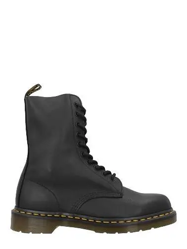 Dr. Martens 1490 Virginia Leather Ankle Boots - Black