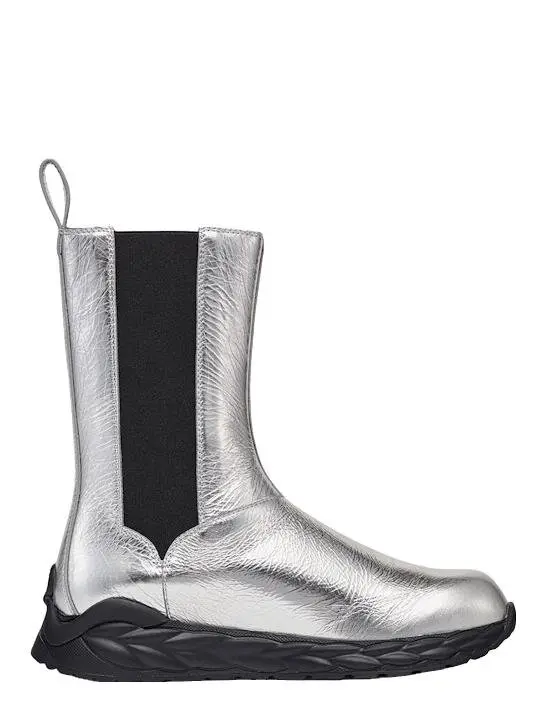 Mcm Skywander Boots - Silver/black