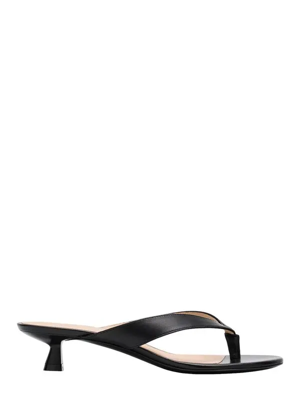 STUART WEITZMAN Rio Leather Kitten-heel Thong Sandals - Black
