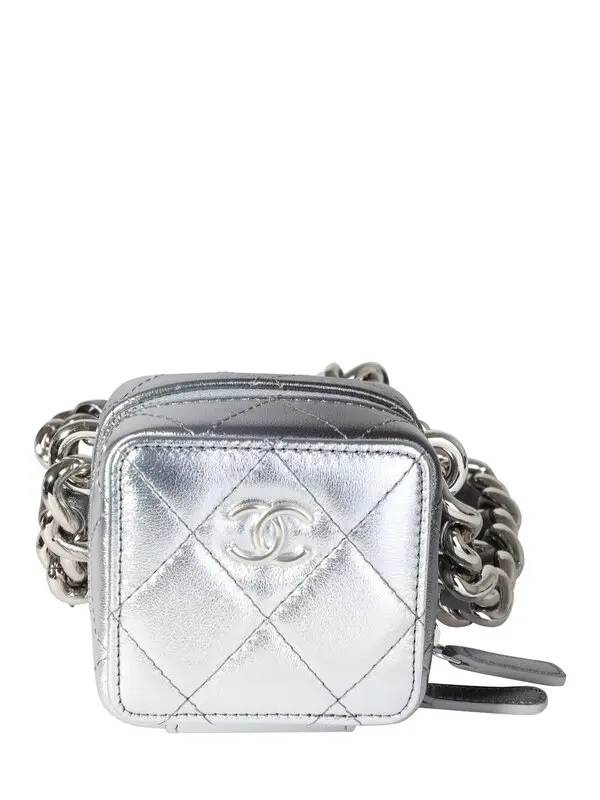 Chanel Lambskin Quilted Coco Punk Clutch With Chain - Metallic