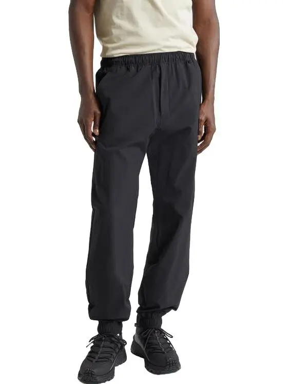 Moncler Stretch Nylon Cargo Joggers - Black