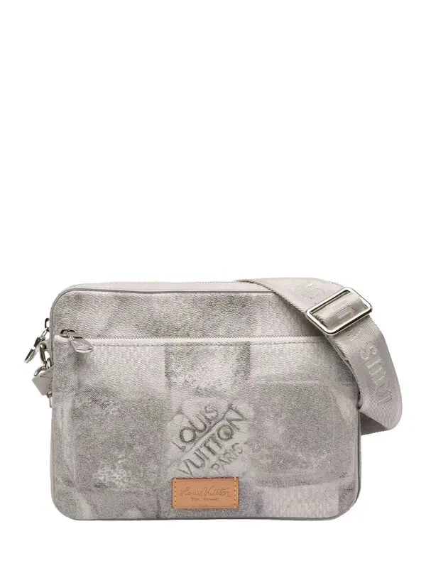 LOUIS VUITTON Damier Salt Trio Messenger Bag - Grey