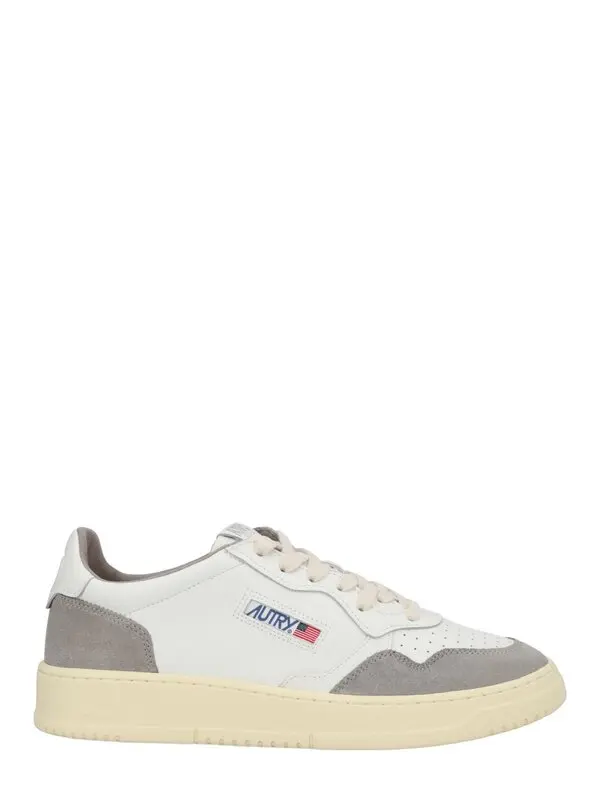 AUTRY Medalist Low Top Sneaker - White