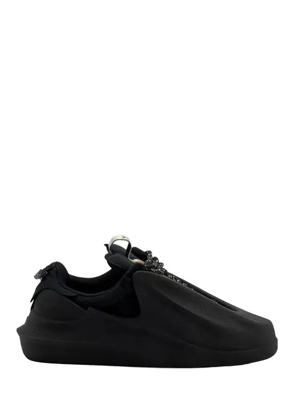 SERVATI Hyper M2 Sneakers - Black