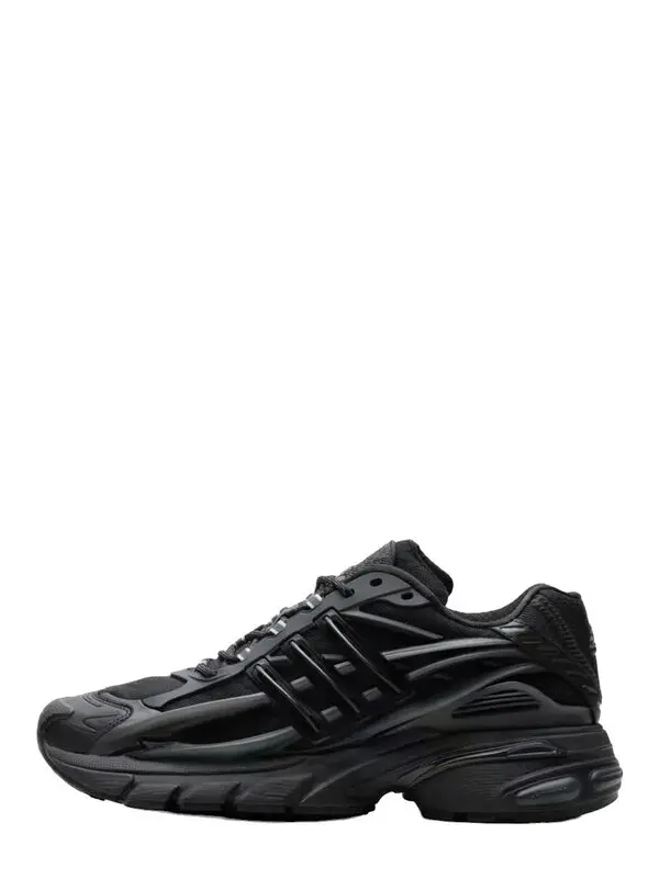 Adidas X Pharrell Adistar Jellyfidh Low-top Sneakers - Black