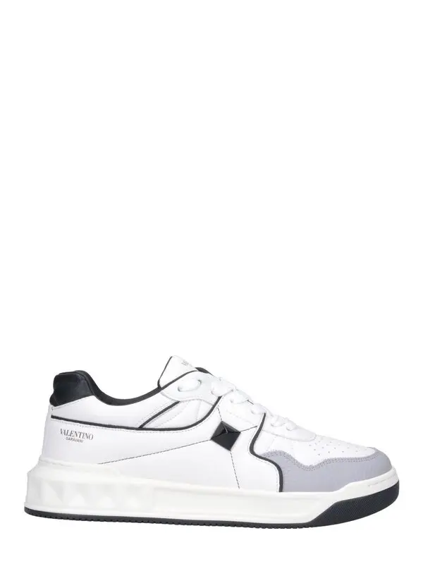 Valentino Garavani One Stud Xl Sneakers - White
