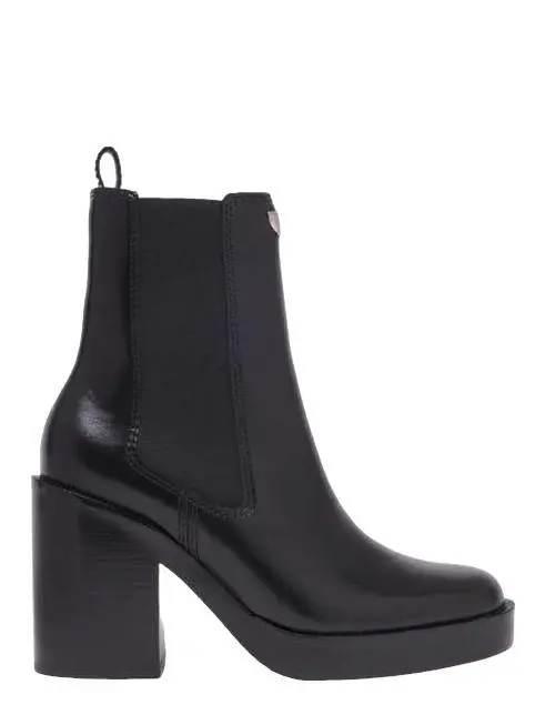 Maje Heeled Leather Chelsea Boots - Black