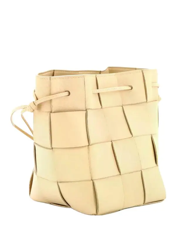 Bottega Veneta Cassette Maxi Intrecciato Leather Small Bucket Bag - Neutrals