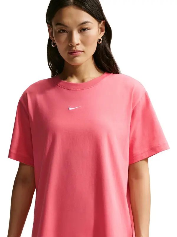 Nike Sportswear Oversized Short-sleeve T-shirt - Pink