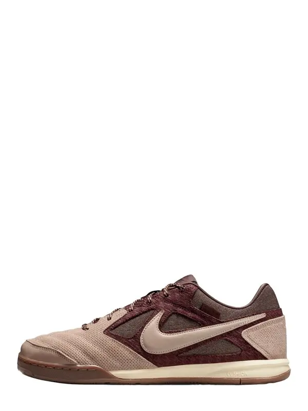 Nike Gato Shoe Revival - Brown